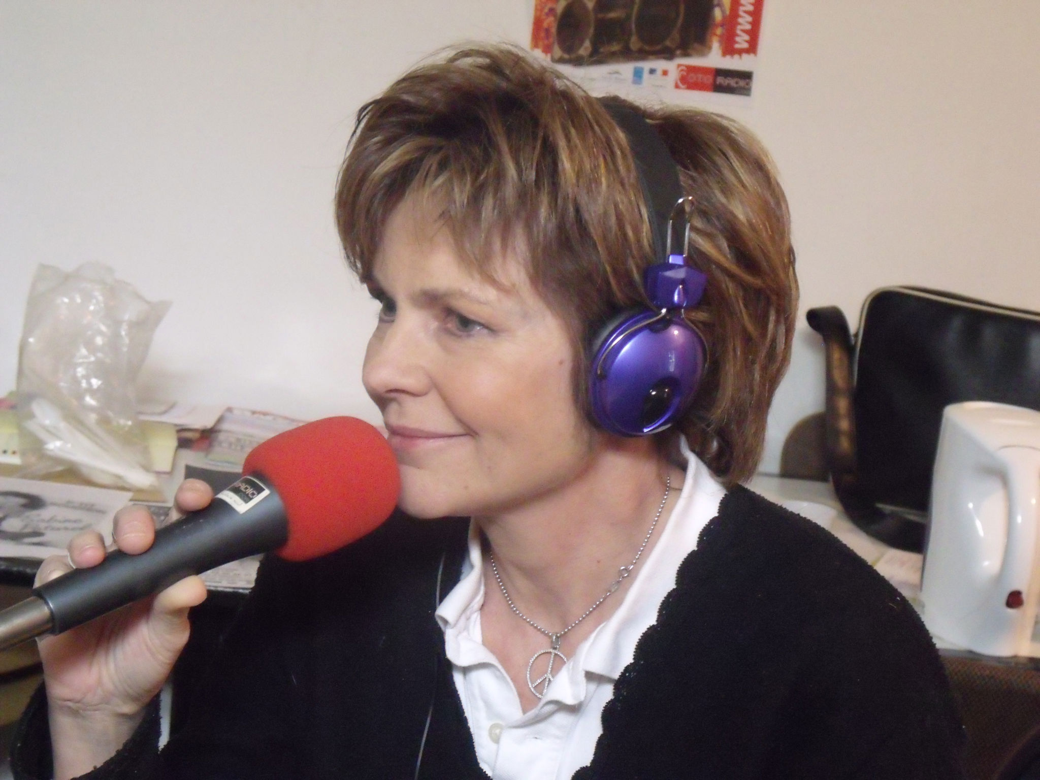 Toutes les facettes de Sabine Paturel : N'en a-t-elle vraiment "Rien à ...